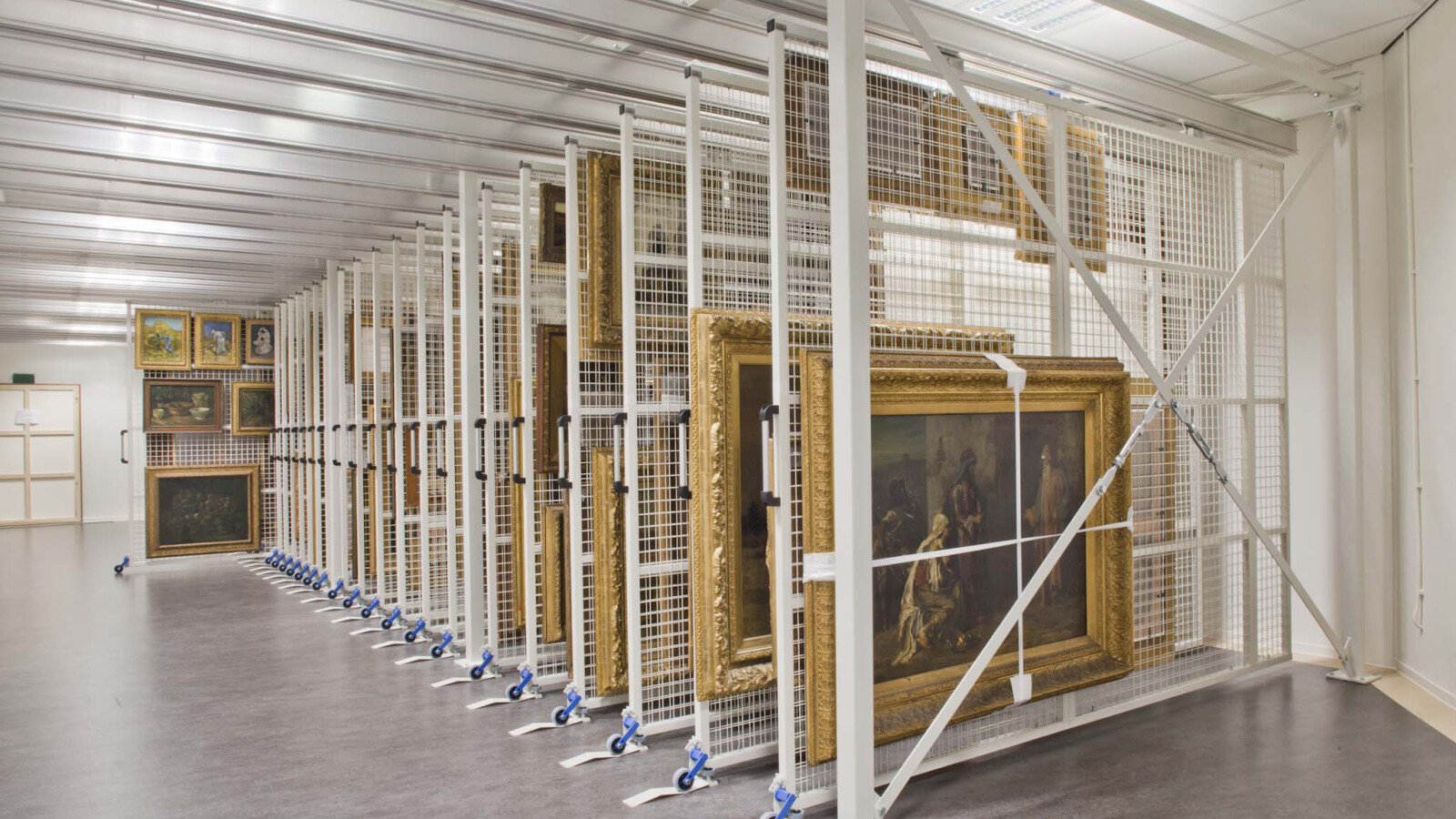 World leader in museum storage solutions for museums | Bruynzeel ...